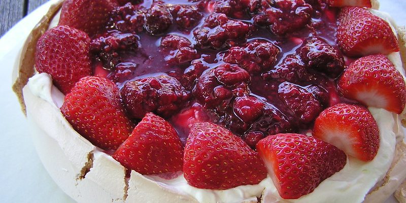 10 Iconic Australian Desserts To Try Out
