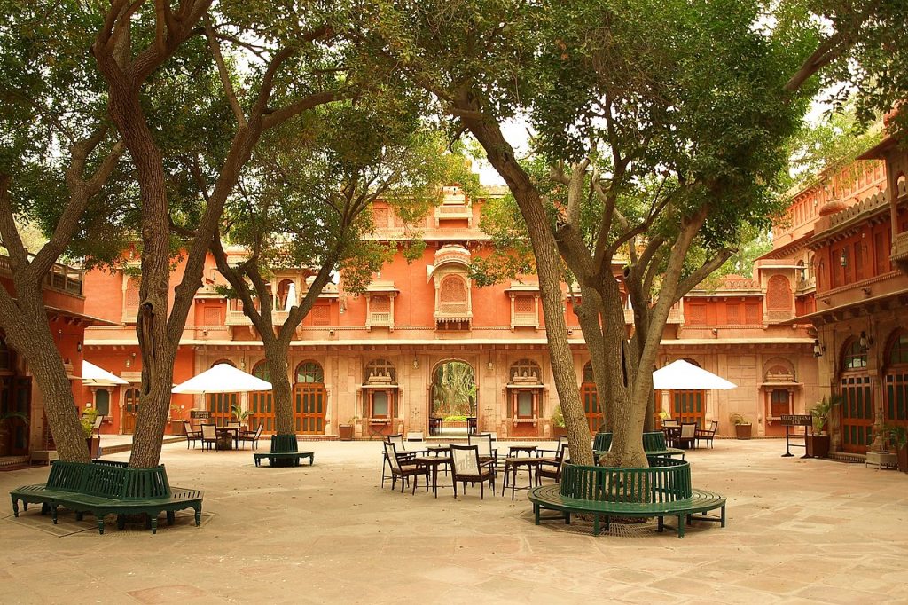 Interesting facts about Gajner Palace in Bikaner, Rajasthan
