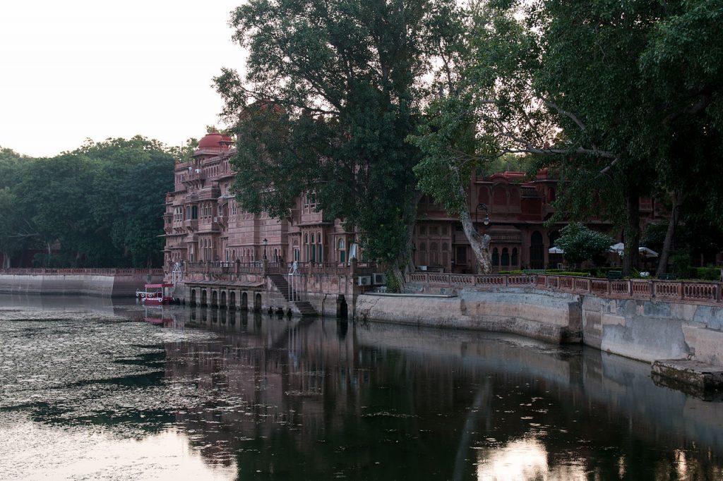 Interesting facts about Gajner Palace in Bikaner, Rajasthan
