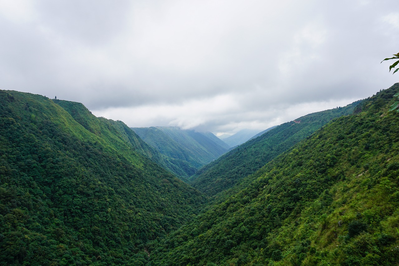Best time to Visit Cherrapunji (2020) - Meghalaya Tourism